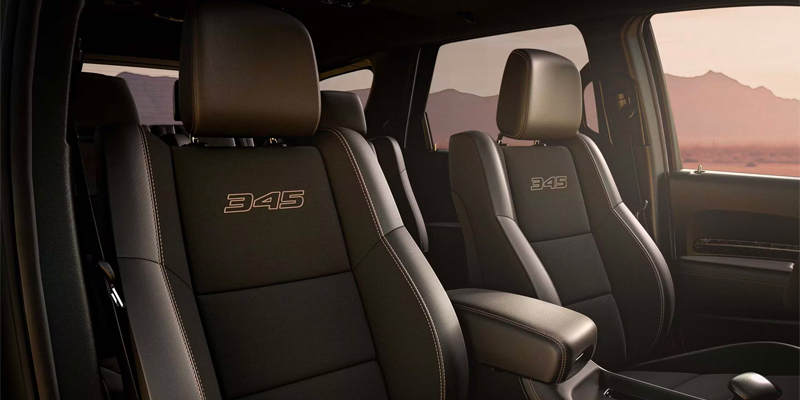 Explore the Spacious 2025 Dodge Durango Interior - Laura Chrysler Dodge ...